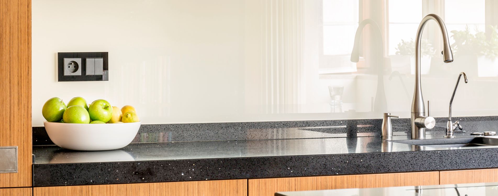 Five Benefits of Black Worktops - Koliqi Marble
